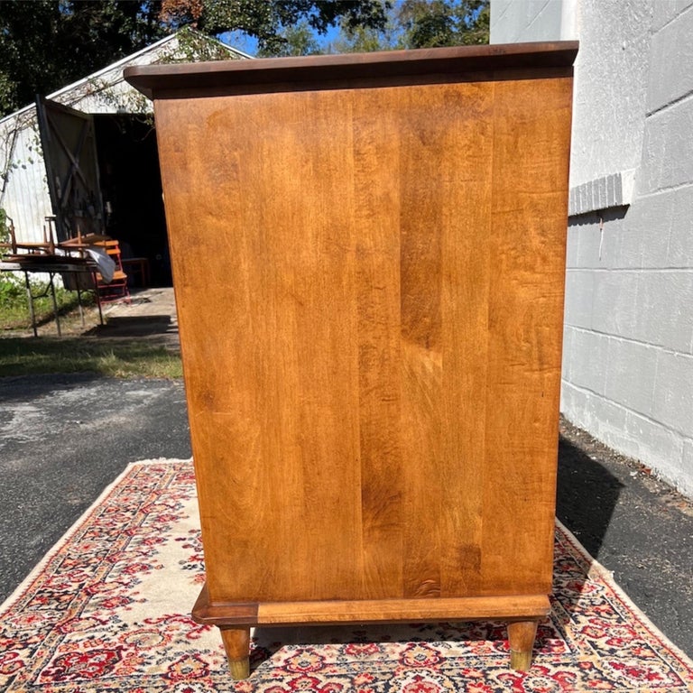 1950s Mid-Century Rock Maple Wood 6 Drawer Dresser For Sale at 1stDibs