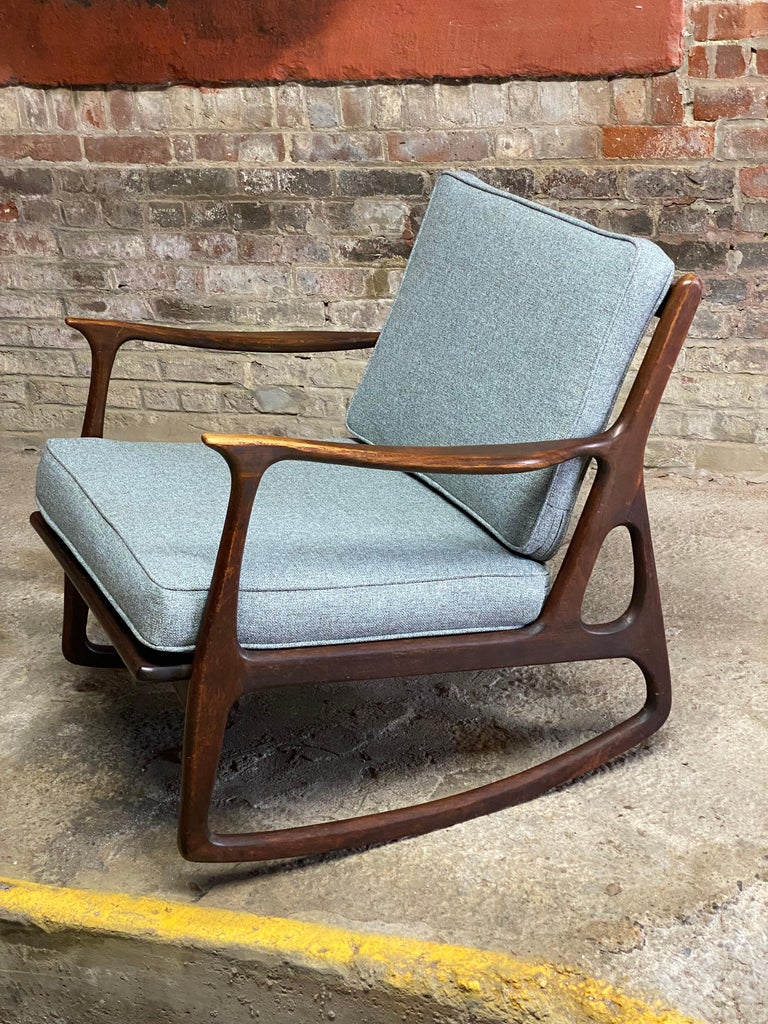 1950s Modernist Italian Walnut Rocking Chair For Sale at 1stDibs