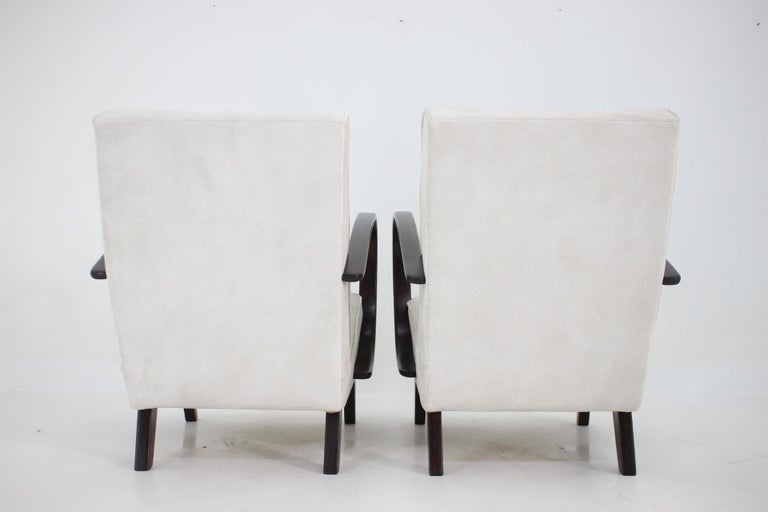 1950s Pair of Jindrich Halabala Restored Armchairs For Sale at 1stDibs