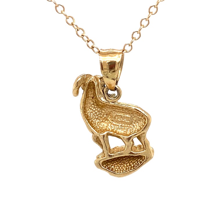 1950s Ram Animal Pendant in 14 Karat Yellow Gold For Sale at 1stDibs