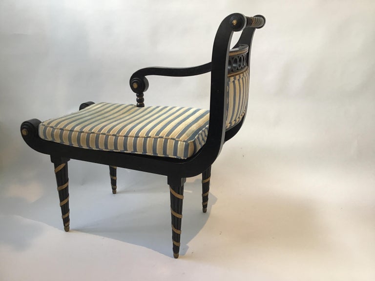 1950s Regency Style Recamier For Sale at 1stDibs