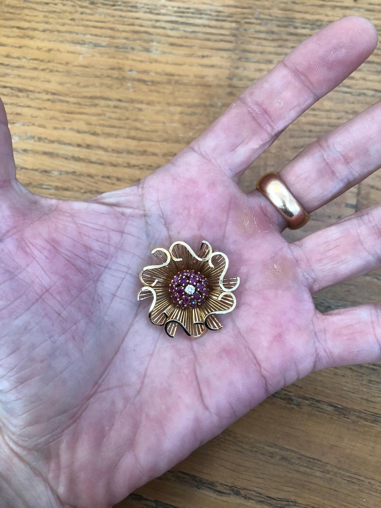 1950s Retro Ruby and Diamond Brooch in Red Gold For Sale at 1stDibs