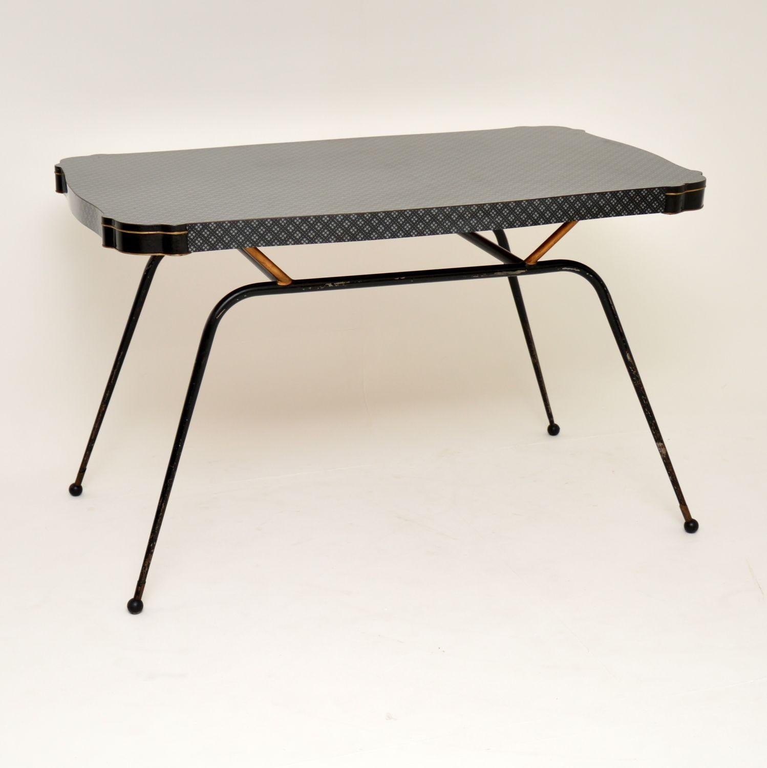 1950’s Vintage Atomic Dining Table and Chairs For Sale at 1stDibs