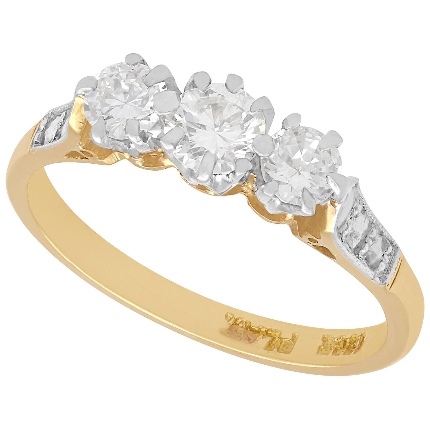 Contemporary 2000s 2.27 carat Diamond and 18 carat Yellow Gold Trilogy ...
