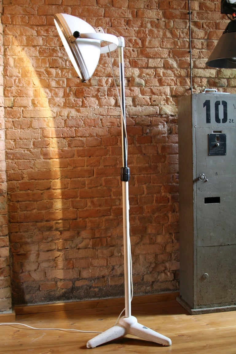1950s Vintage Medical Operating Lamp Famed 1 For Sale at 1stDibs ...