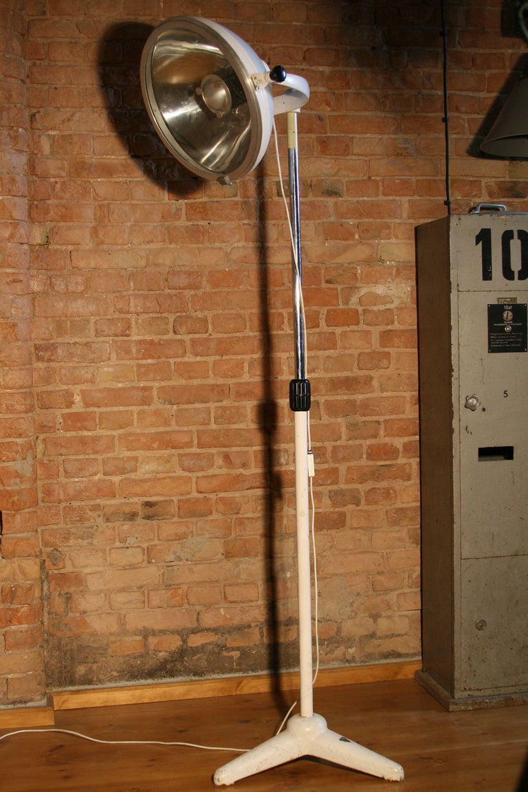 1950s Vintage Medical Operating Lamp Famed 1 For Sale at 1stDibs ...