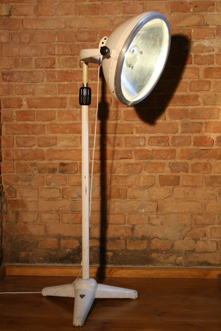 1950s Vintage Medical Operating Lamp Famed 1 For Sale at 1stDibs ...