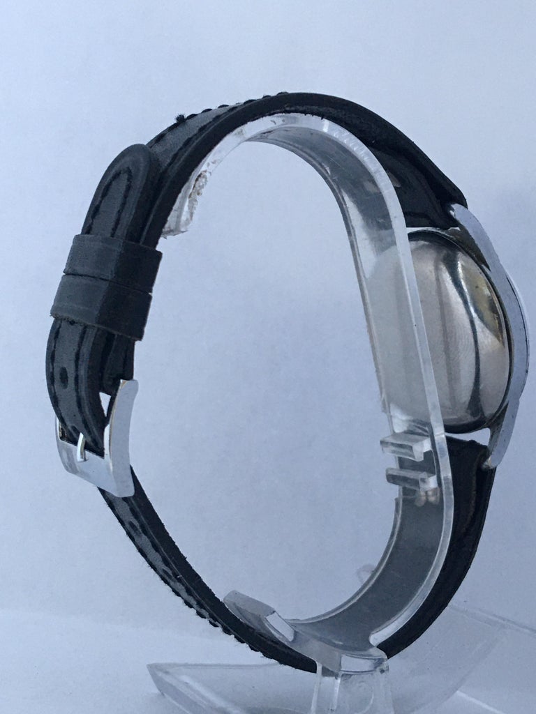 1950s Vintage Mockba Mechanical Watch For Sale at 1stDibs