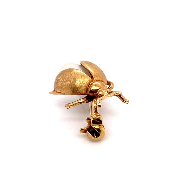 1950s Pearl Lady Bug Pin in 18 Karat Yellow Gold For Sale at 1stDibs