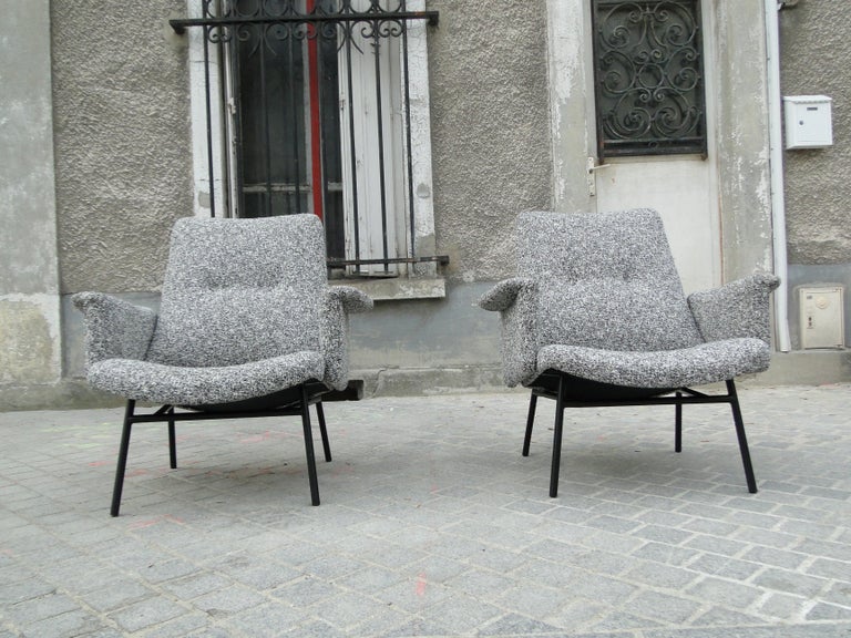 Pierre Guariche Vintage SK660 Armchairs Chairs For Sale at 1stDibs