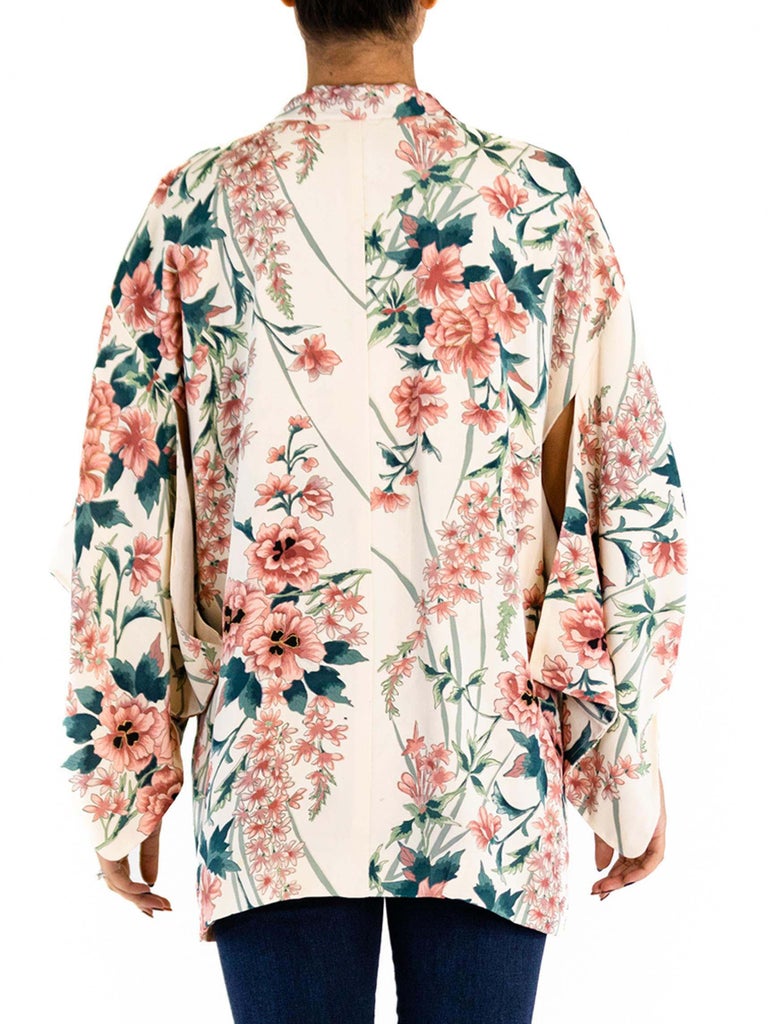 1950S White Silk Pink Floral Short Kimono For Sale at 1stDibs