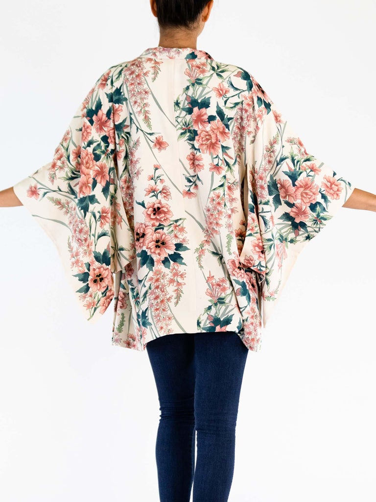 1950S White Silk Pink Floral Short Kimono For Sale at 1stDibs