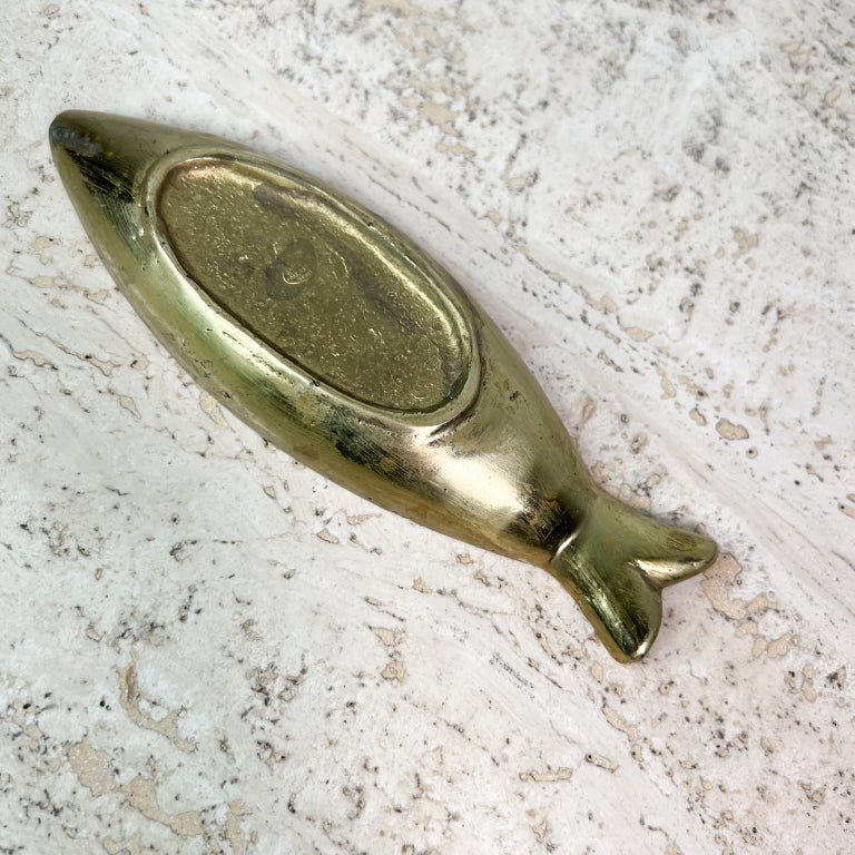 1958 Fish Ashtray in Brass and Malachite Pepe Mendoza Mexico For Sale ...