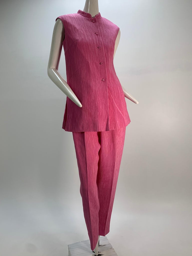 1960 Saks Pink Crinkle Capri Pant and Nehru Tunic Ensemble For Sale at ...