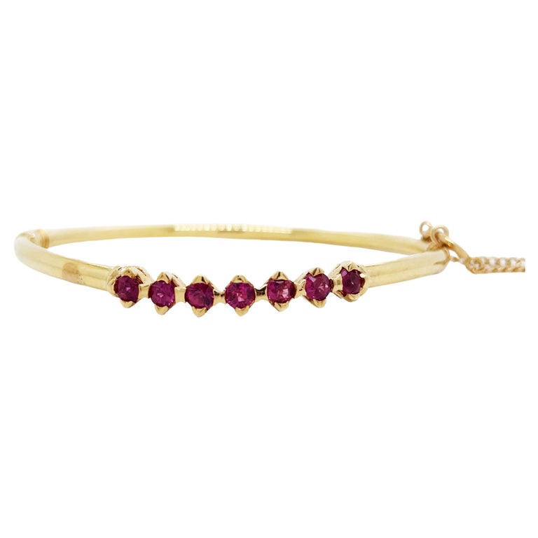 1960s, 14K Yellow Gold Ruby Hinged Bangle For Sale at 1stDibs