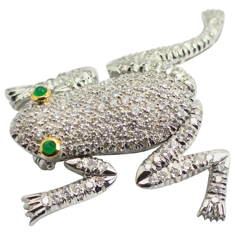 1960s 18 Karat 2 Carat Diamond "Frog" Pin-Pendant For Sale at 1stDibs