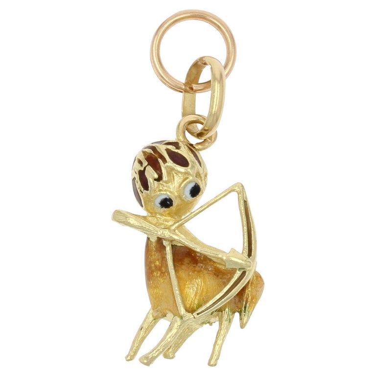 1960s 18 Karat Yellow Gold Enamel Cupid Charm Pendant For Sale at 1stDibs