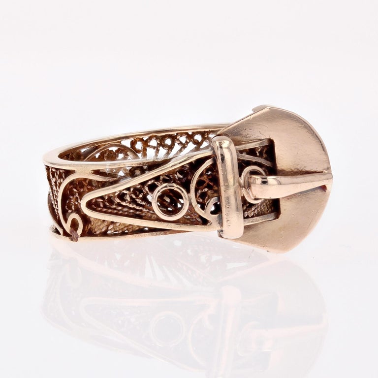 1960s 18 Karat Yellow Gold Filigreed Belt Ring For Sale at 1stDibs