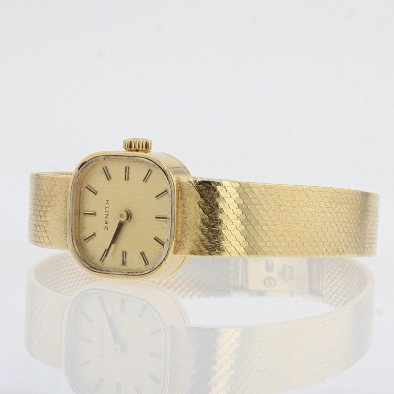 1960s 18 Karat Yellow Gold Zenith Lady's Watch For Sale at 1stDibs