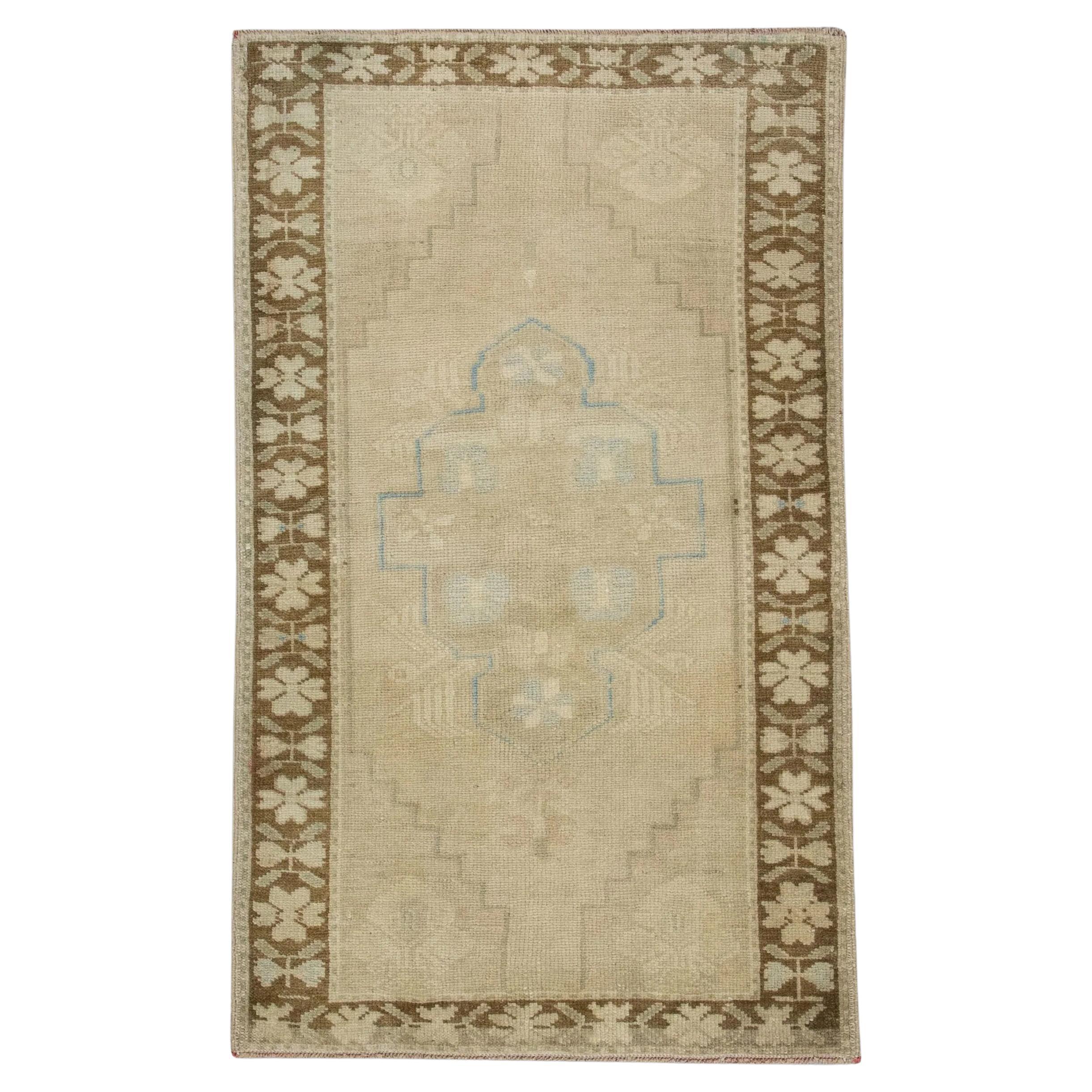 1960s Beige and Brown Vintage Turkish Rug 2'6" x 4'1" For Sale at 1stDibs