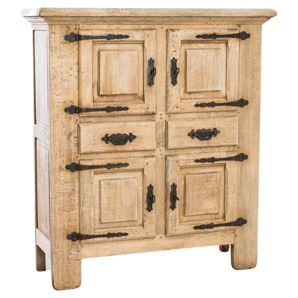 Craftsman Oak Built-In Buffet at 1stDibs