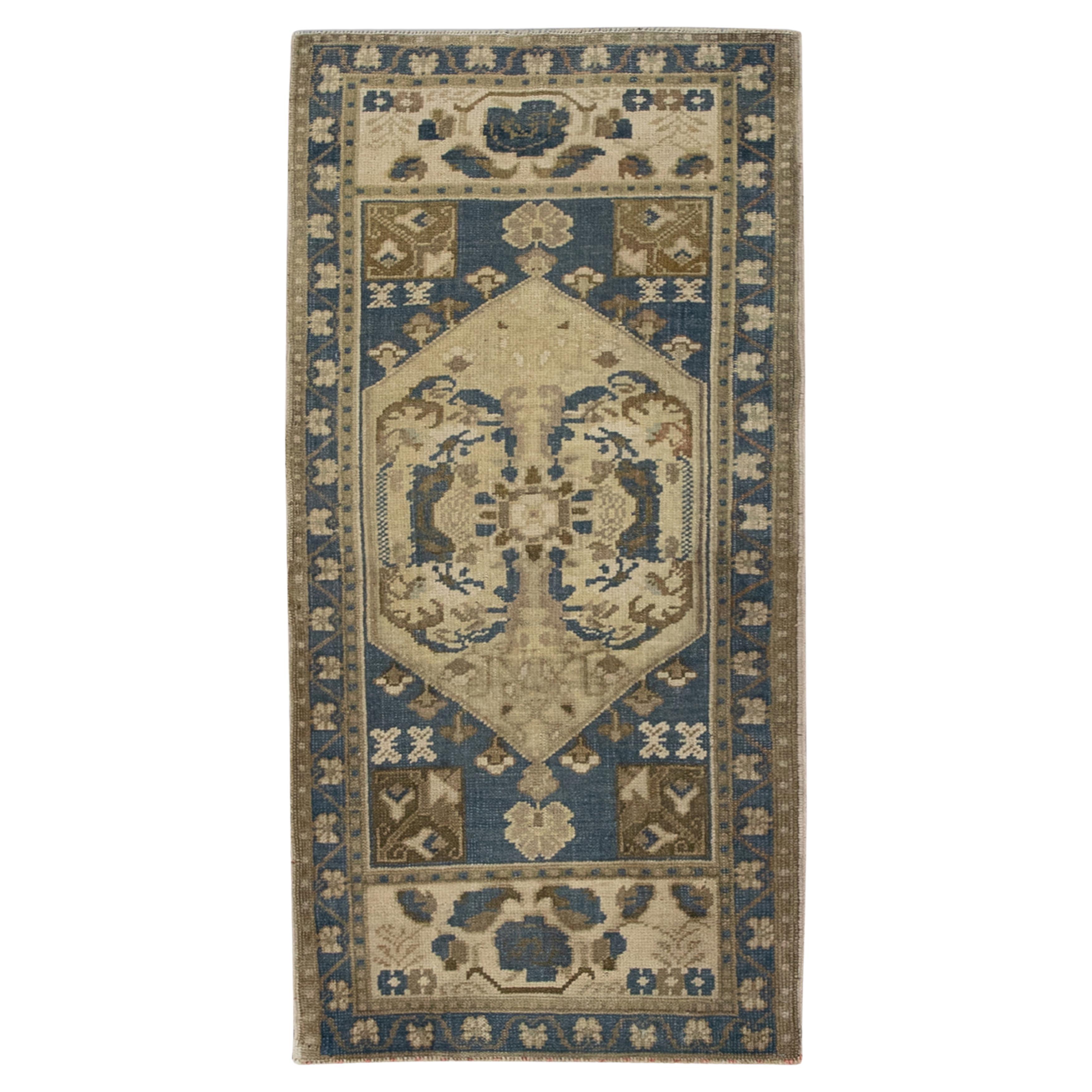 1960s Brown Vintage Turkish Rug 2'8" x 3'8" For Sale at 1stDibs