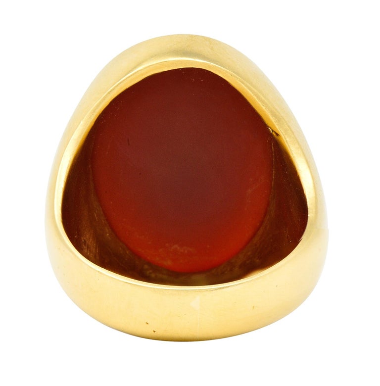 1960s Carnelian 18 Karat Yellow Gold Oval Vintage Signet Ring For Sale ...