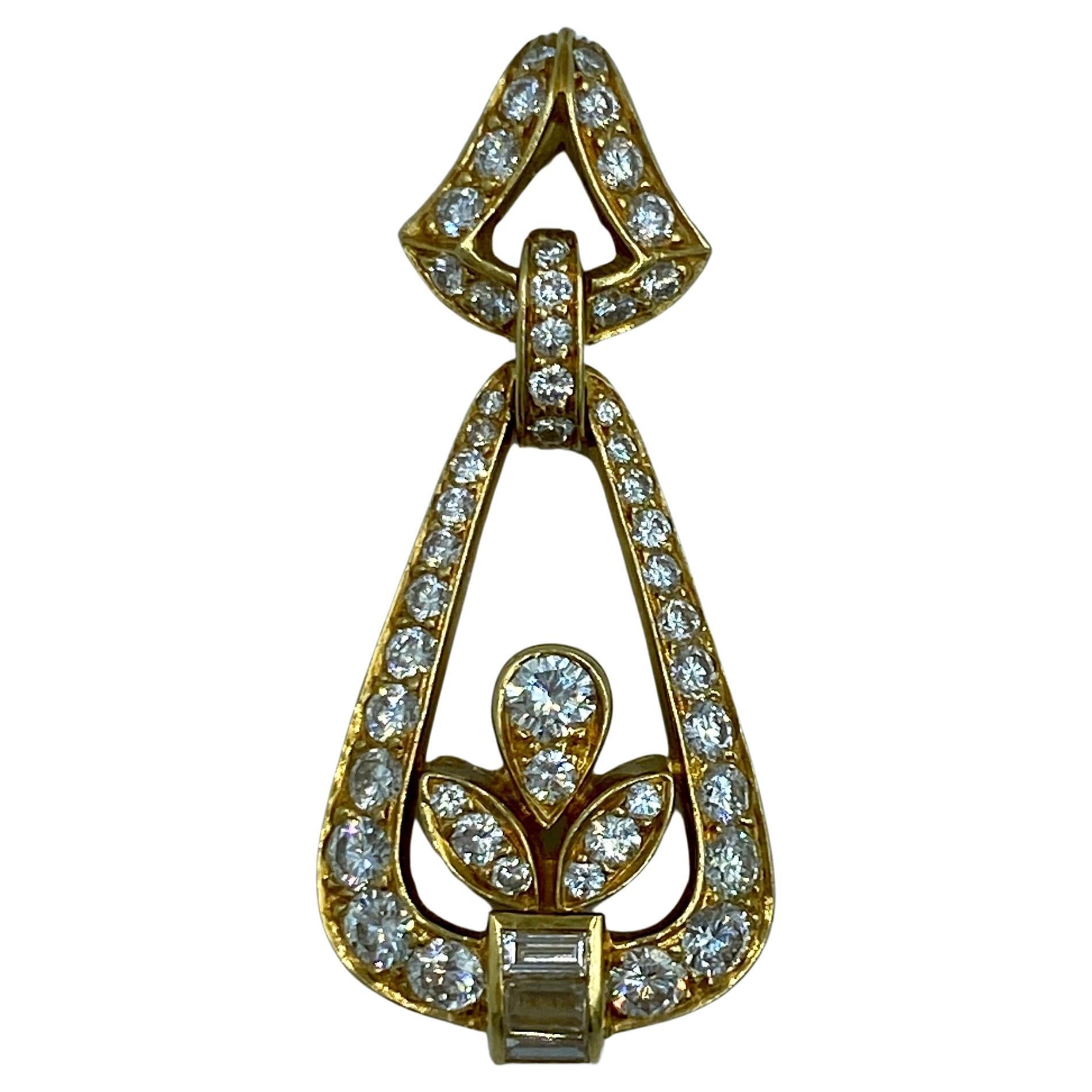 1960s Cartier Paris 18k gold and diamond pendant For Sale at 1stDibs