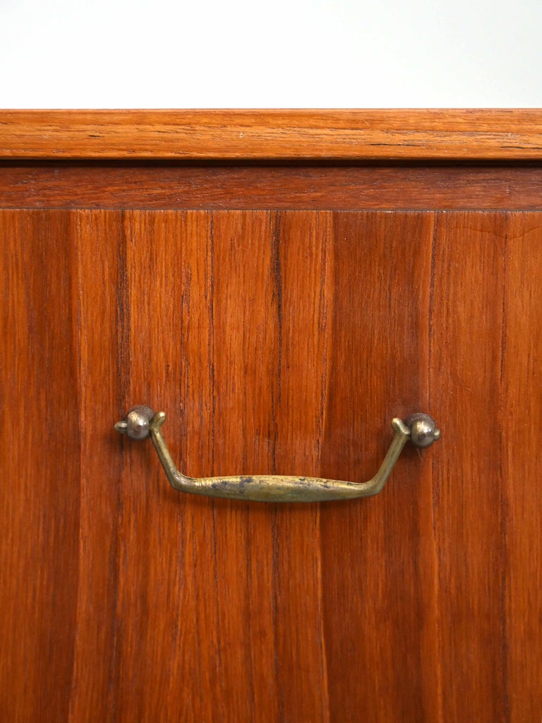 1960s Chest of Drawers with Gilded Handles For Sale at 1stDibs