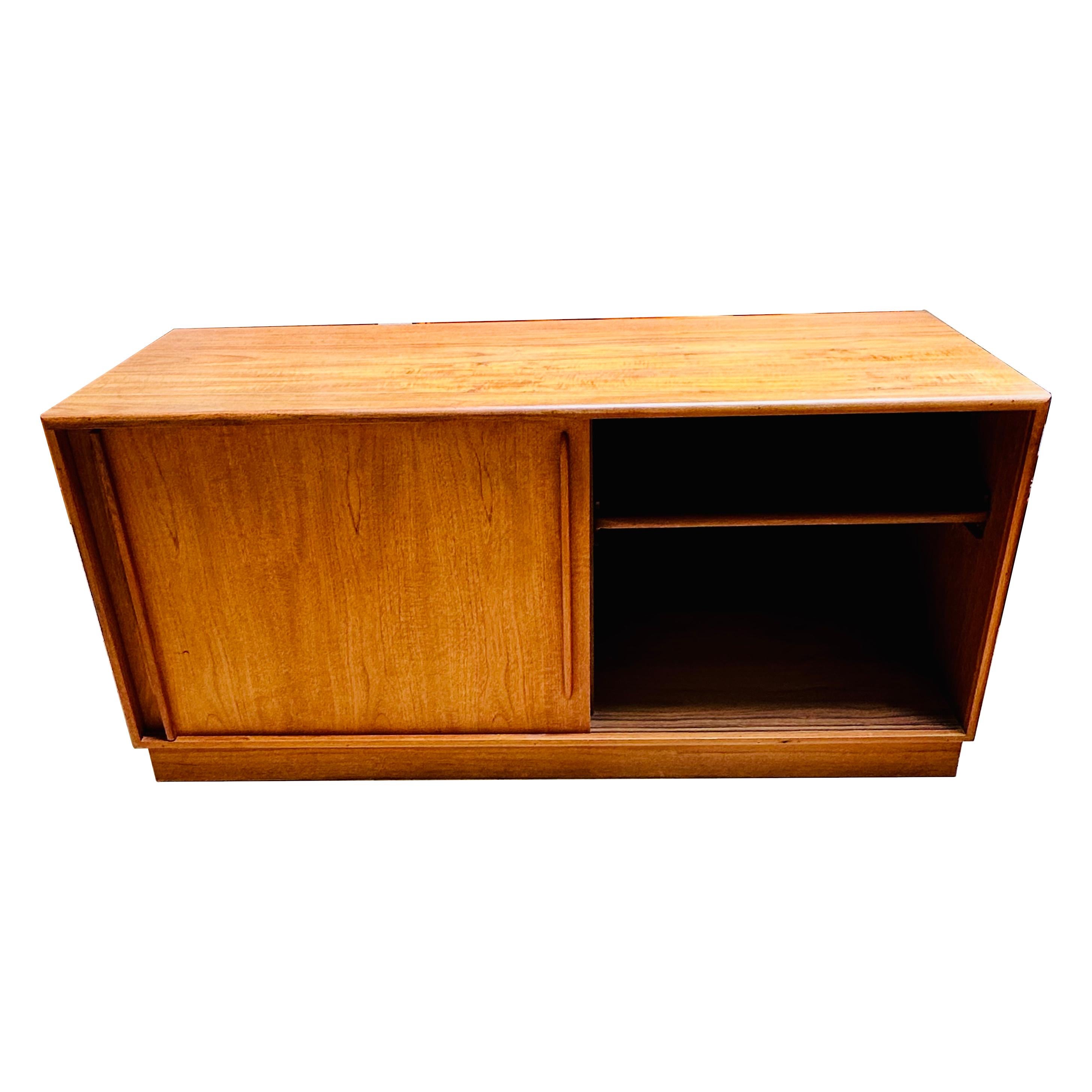 1960s Danish Modern Teak Stereo Credenza with Outlet For Sale at 1stDibs