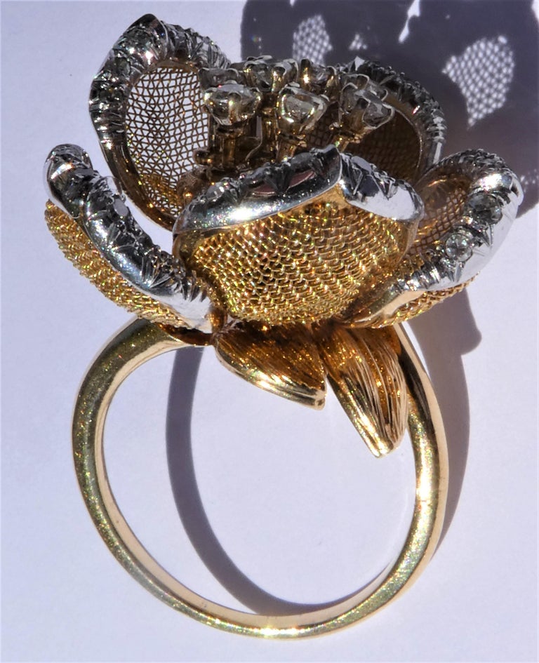 1960s French Retro Diamond 18 Karat Gold Flower Ring with Movable ...