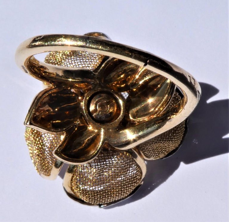 1960s French Retro Diamond 18 Karat Gold Flower Ring with Movable ...