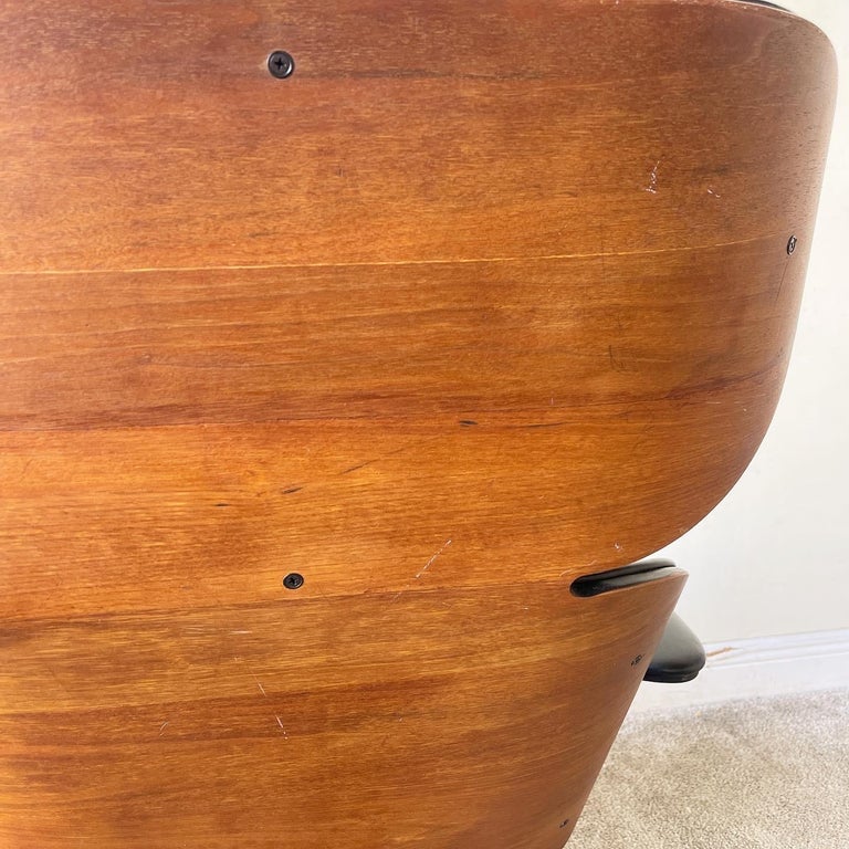 1960s George Mulhauser for Plycraft 'Mr. Chair' Lounge Chair and Ottoman For Sale at 1stDibs