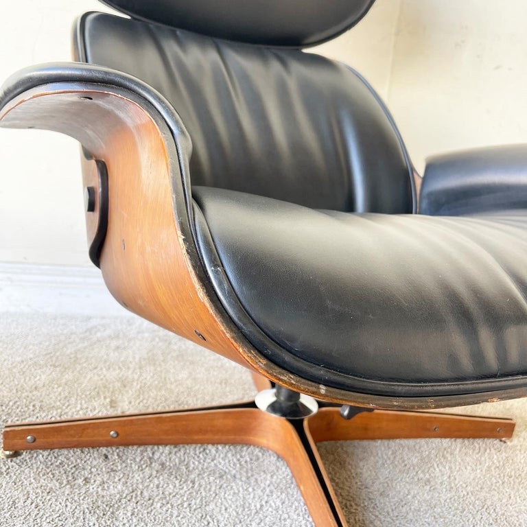 1960s George Mulhauser for Plycraft 'Mr. Chair' Lounge Chair and Ottoman For Sale at 1stDibs