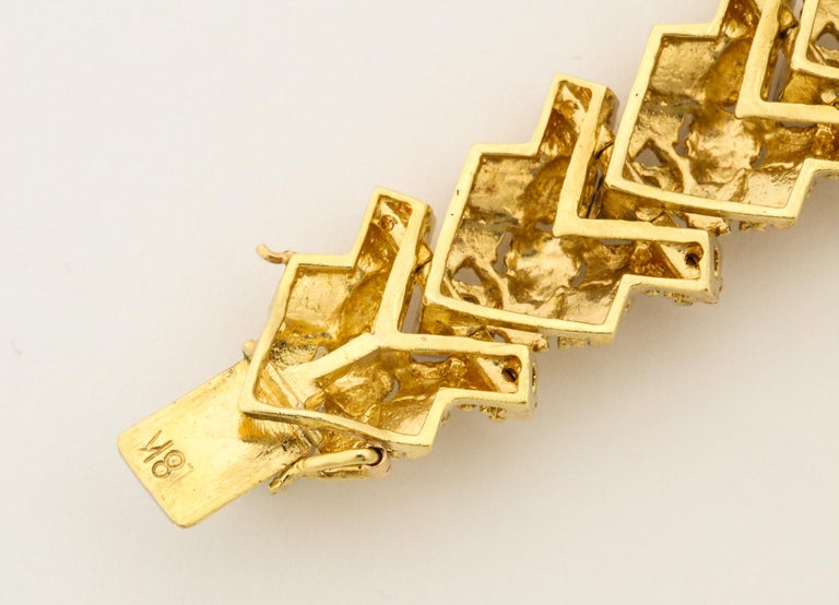 1960s Gold Nugget Pattern Diamond and Gold Flexible Link Bracelet at ...