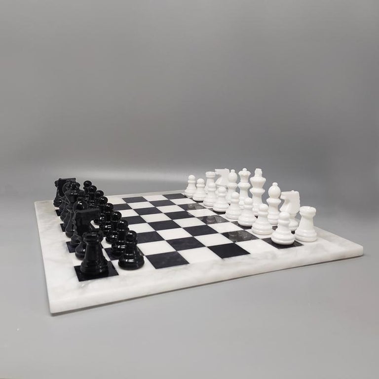 1960s Gorgeous Black and White Chess Set in Volterra Alabaster Handmade ...