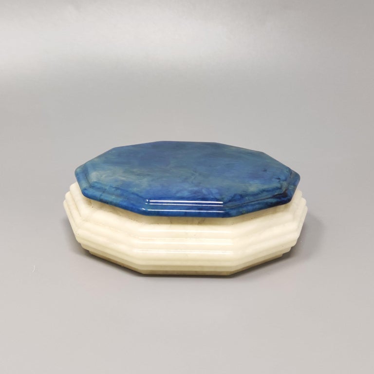 1960s Gorgeous Octagonal Blue and White Box in Alabaster, Made in Italy ...