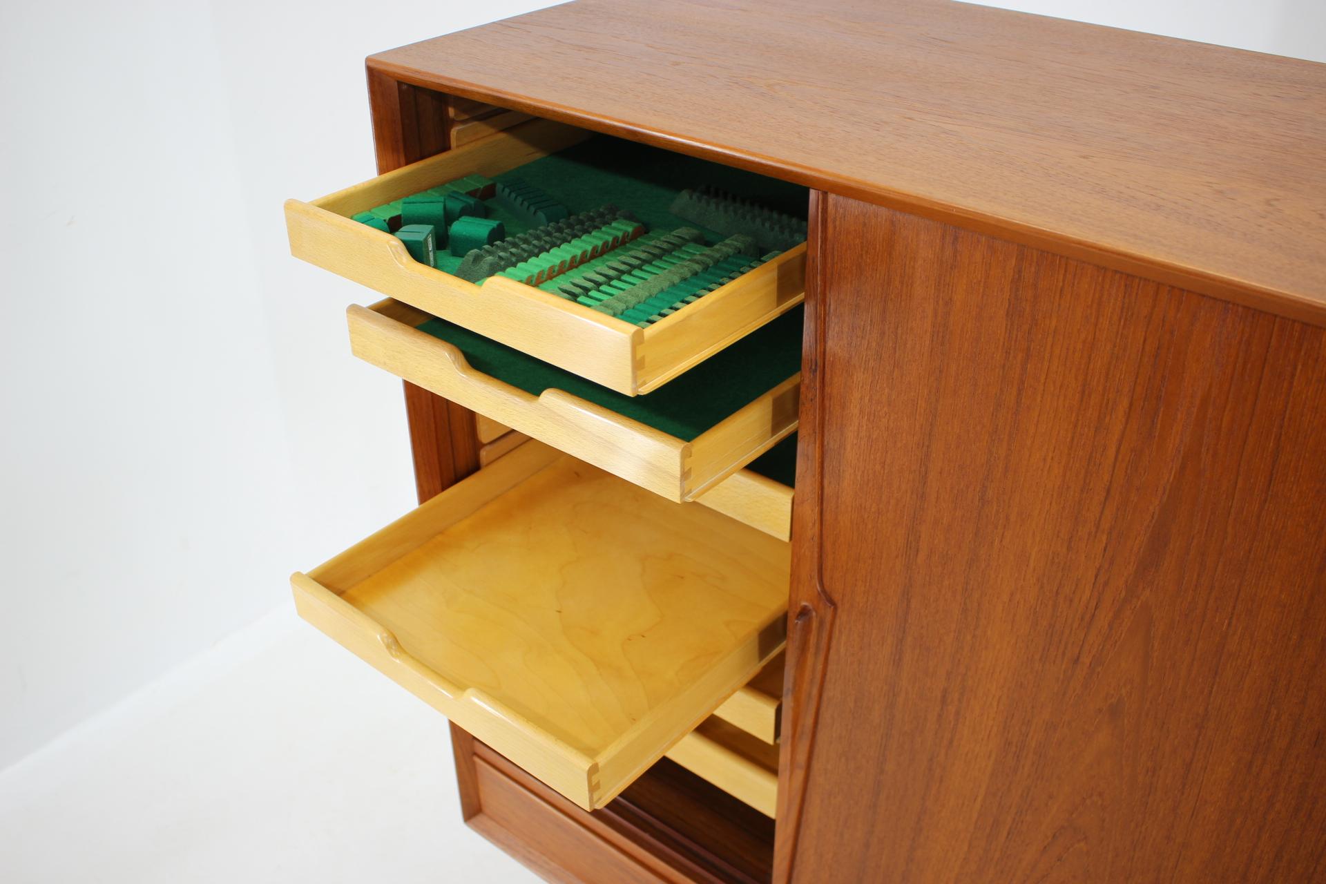1960s Gunni Omann Teak Highboard "Model 13", Denmark at 1stDibs