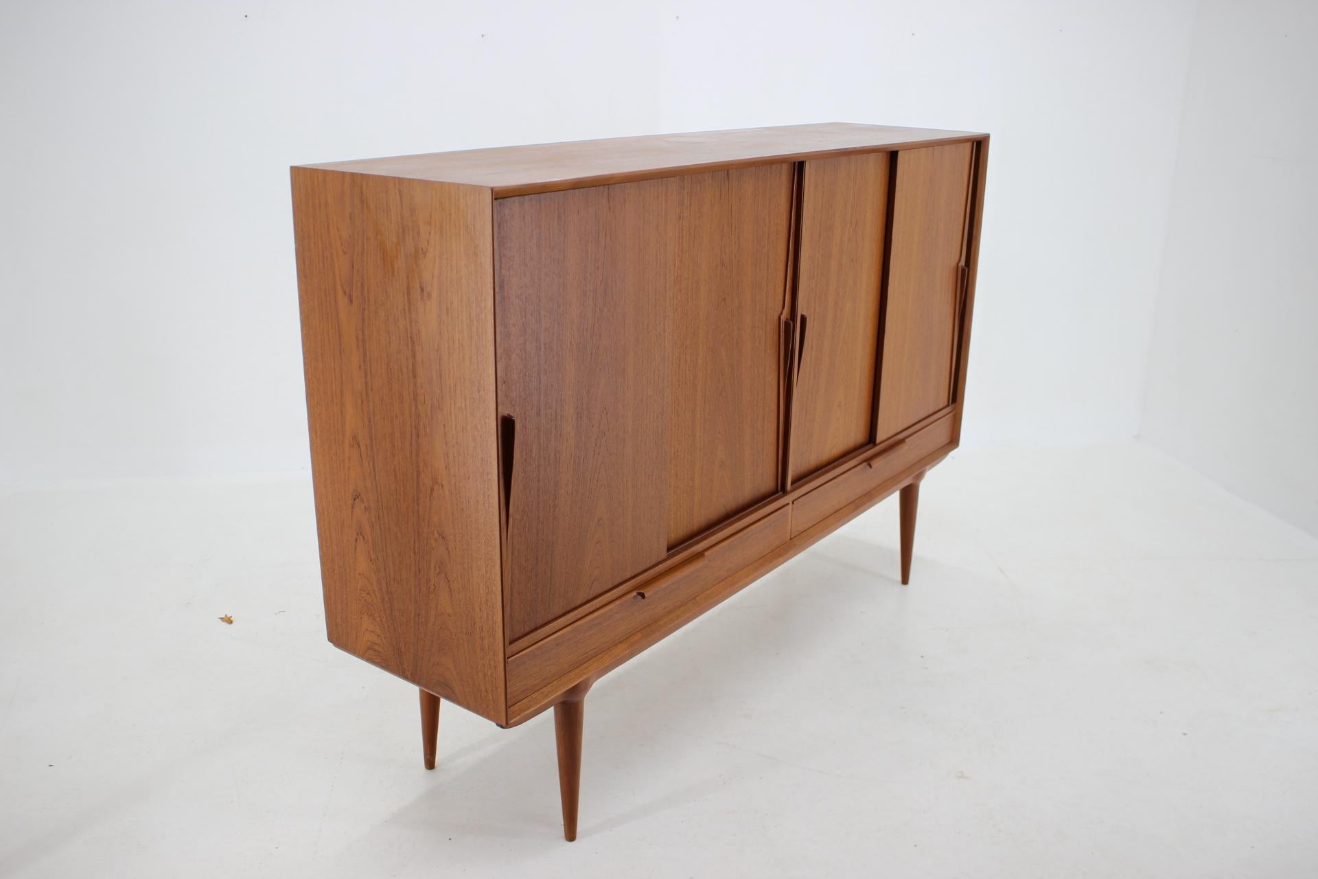 1960s Gunni Omann Teak Highboard "Model 13", Denmark at 1stDibs