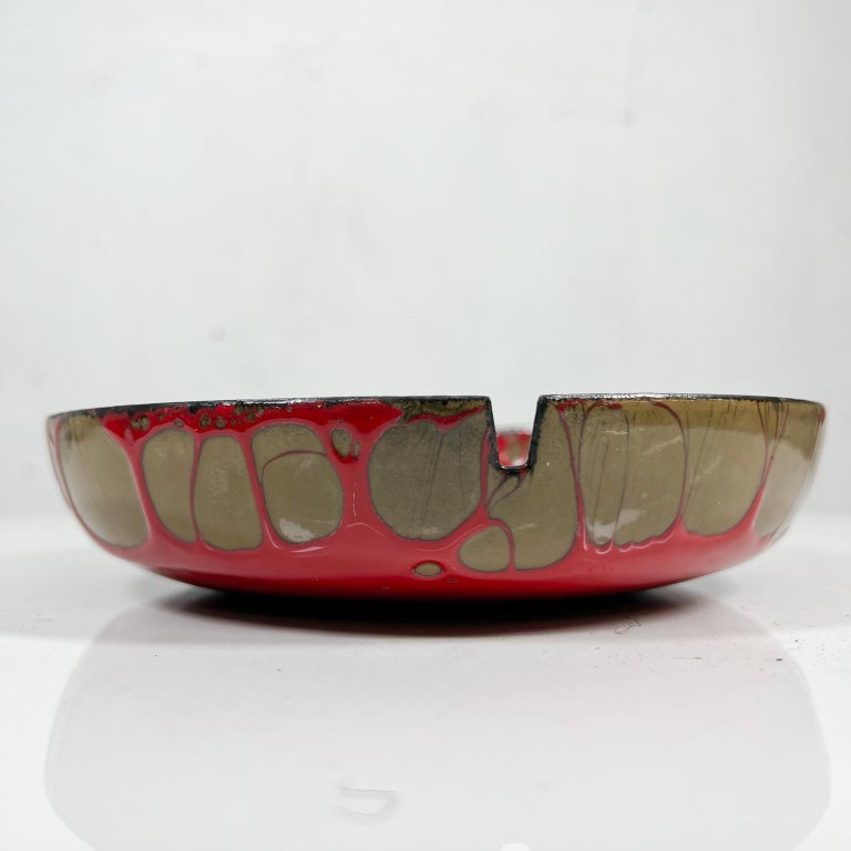 1960s Hanova of Pasadena Enamel Art Splashy Red Gold Ashtray California ...