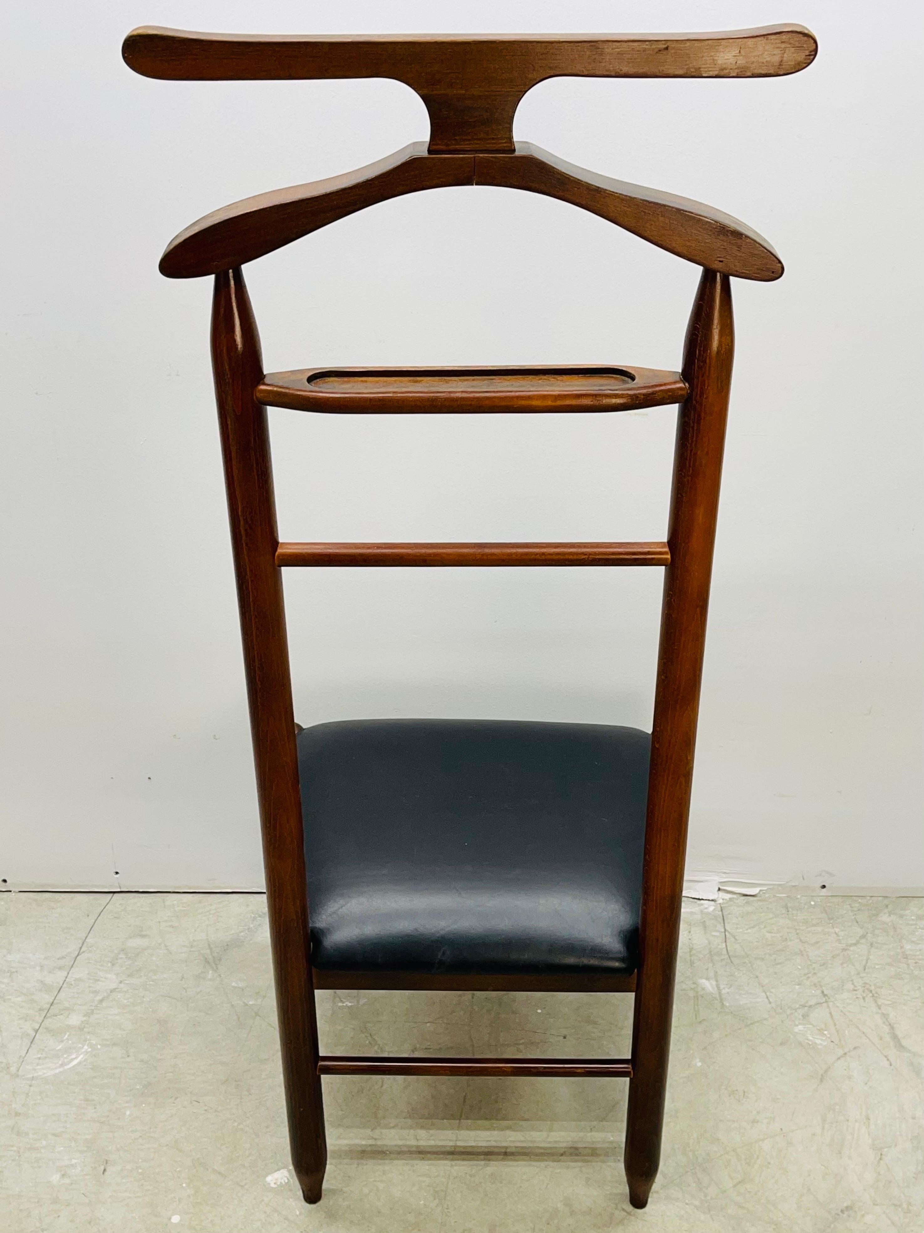 1960s High Back Italian Beech Wood Valet For Sale at 1stDibs