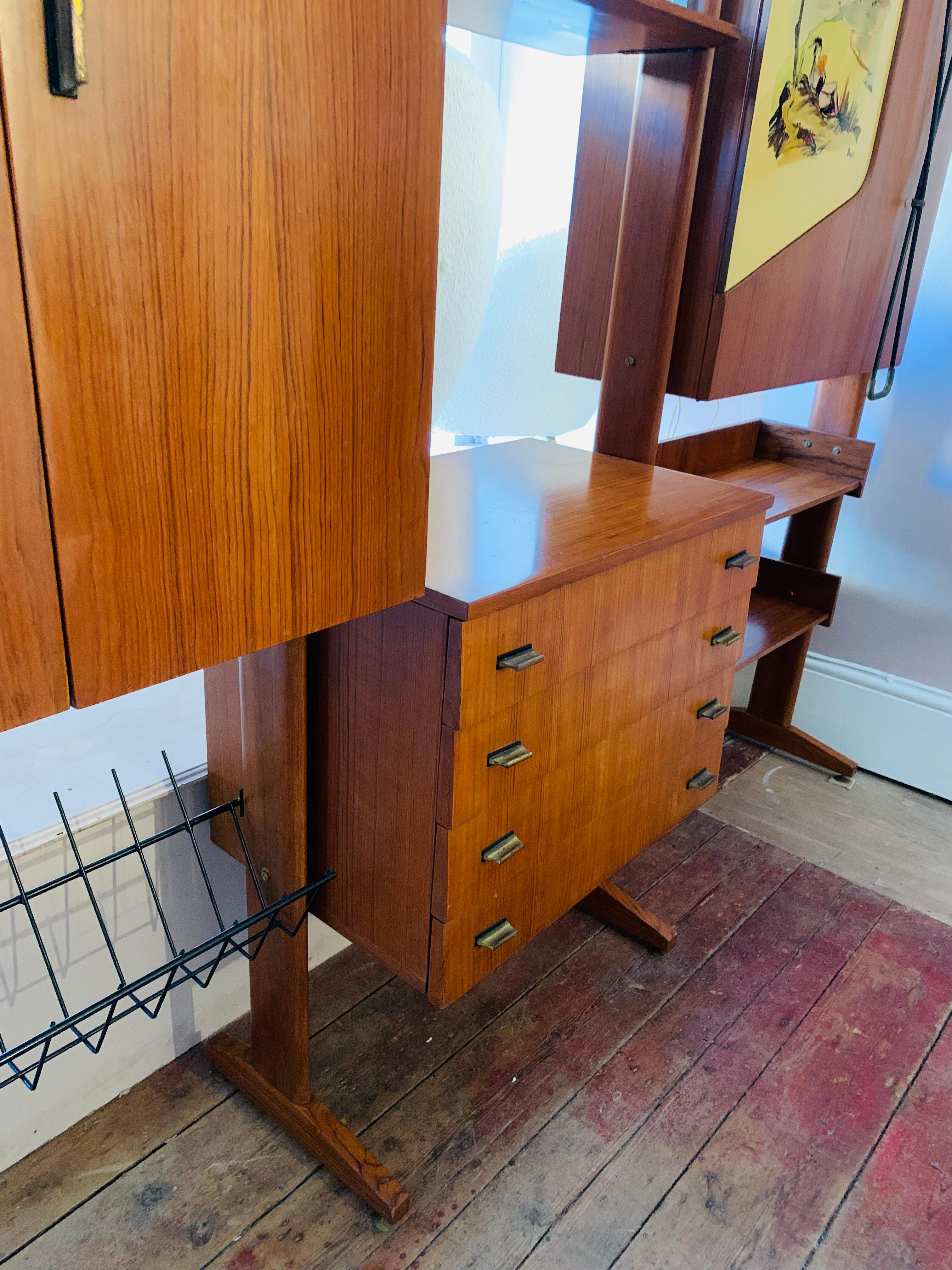 1960s Italian Teak and Brass Wall Shelving Unit by Vittorio Dassi for ...