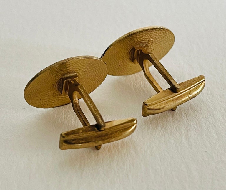 1960s Men's Oval Gold Tone Cufflinks, Pair For Sale at 1stDibs