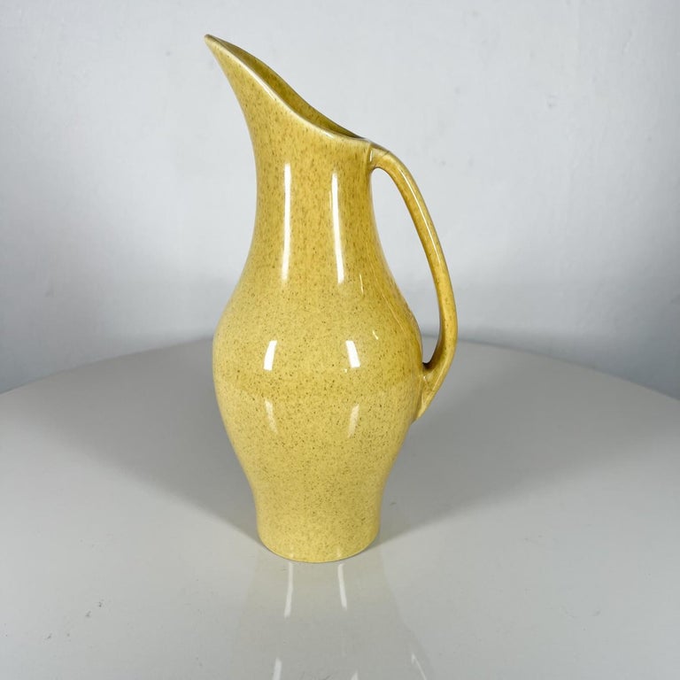 1960s Minimalist Long Neck Speckled Yellow Pitcher 1559 For Sale at 1stDibs