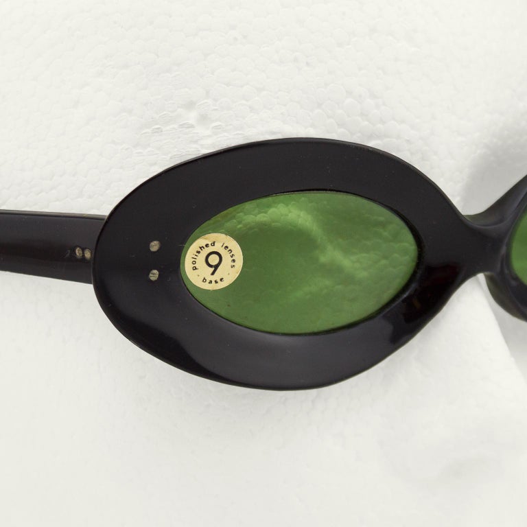 1960s Mod Black Frame Sunglasses at 1stDibs | 1960s mod sunglasses