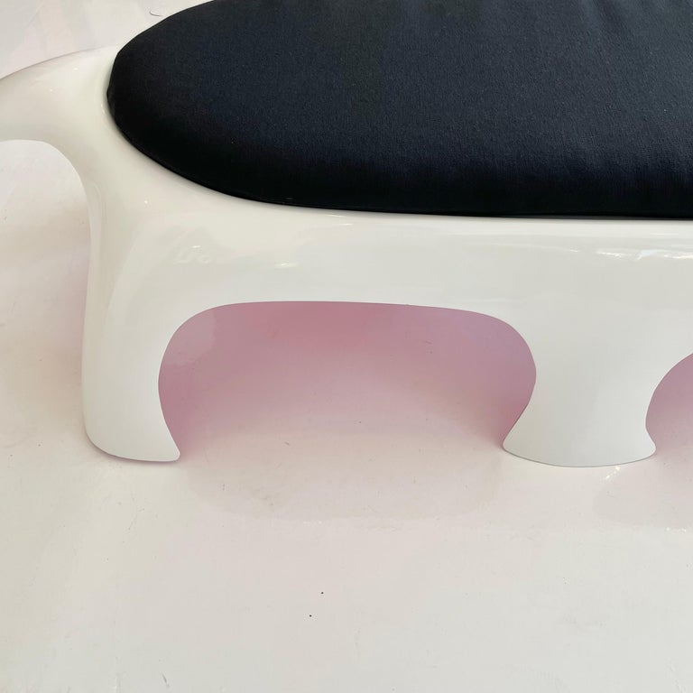 1960s Monumental Fiberglass Aardvark Bench for Kotobuki Japan For Sale ...