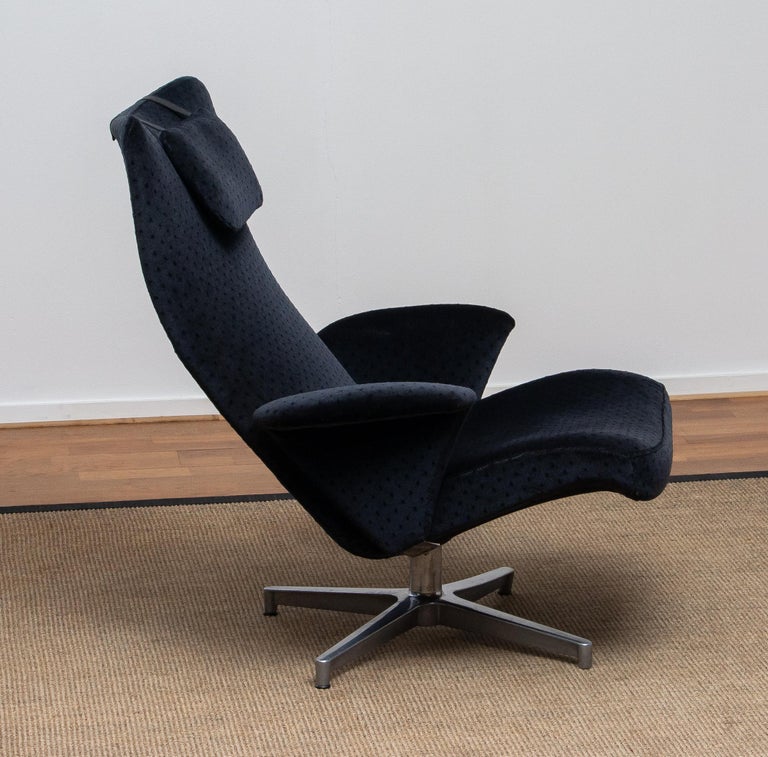 1960s Pair of Black Velvet Contourett Ronto Swivel Chairs by Alf ...