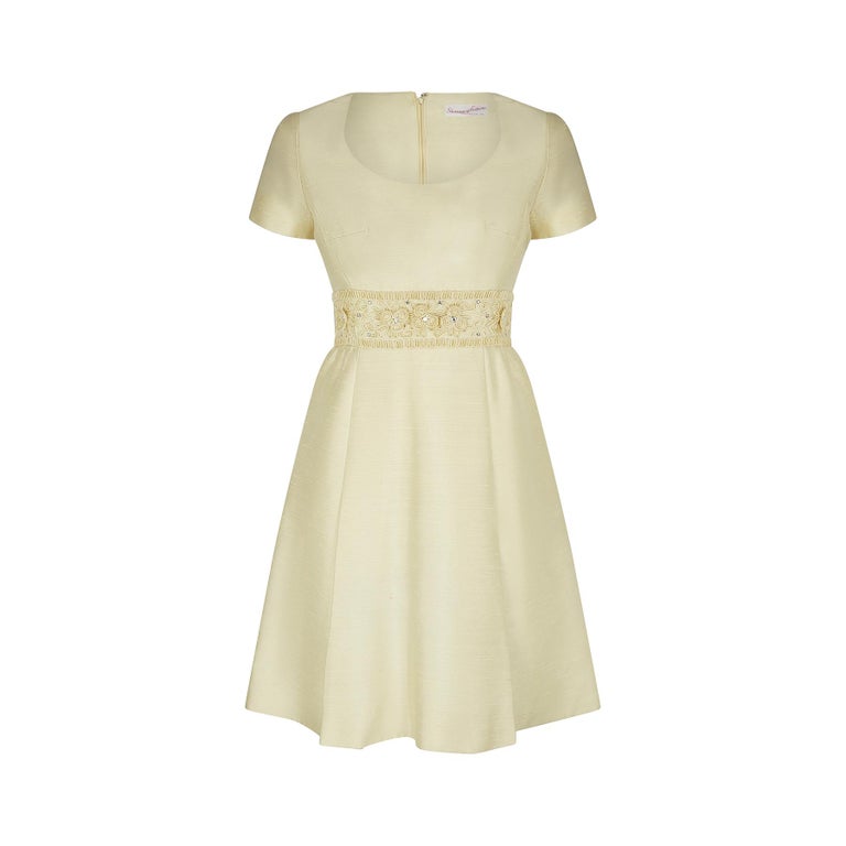 1960s Pale Yellow Shift Dress with Applique Waistband For Sale at 1stDibs