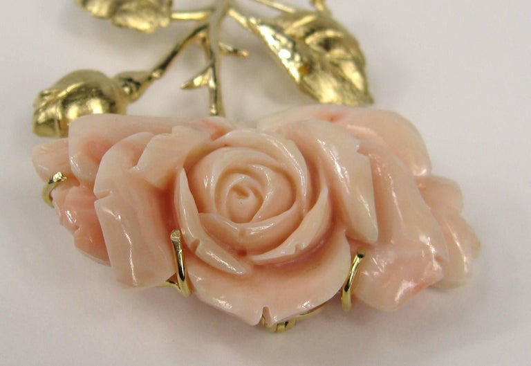 1960s Pink Coral 14 Karat Gold Diamond Rose Brooch Pin For Sale at 1stDibs