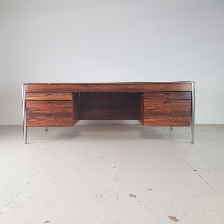 1960s Rosewood Desk by Robert Heritage for Archie Shine at 1stDibs